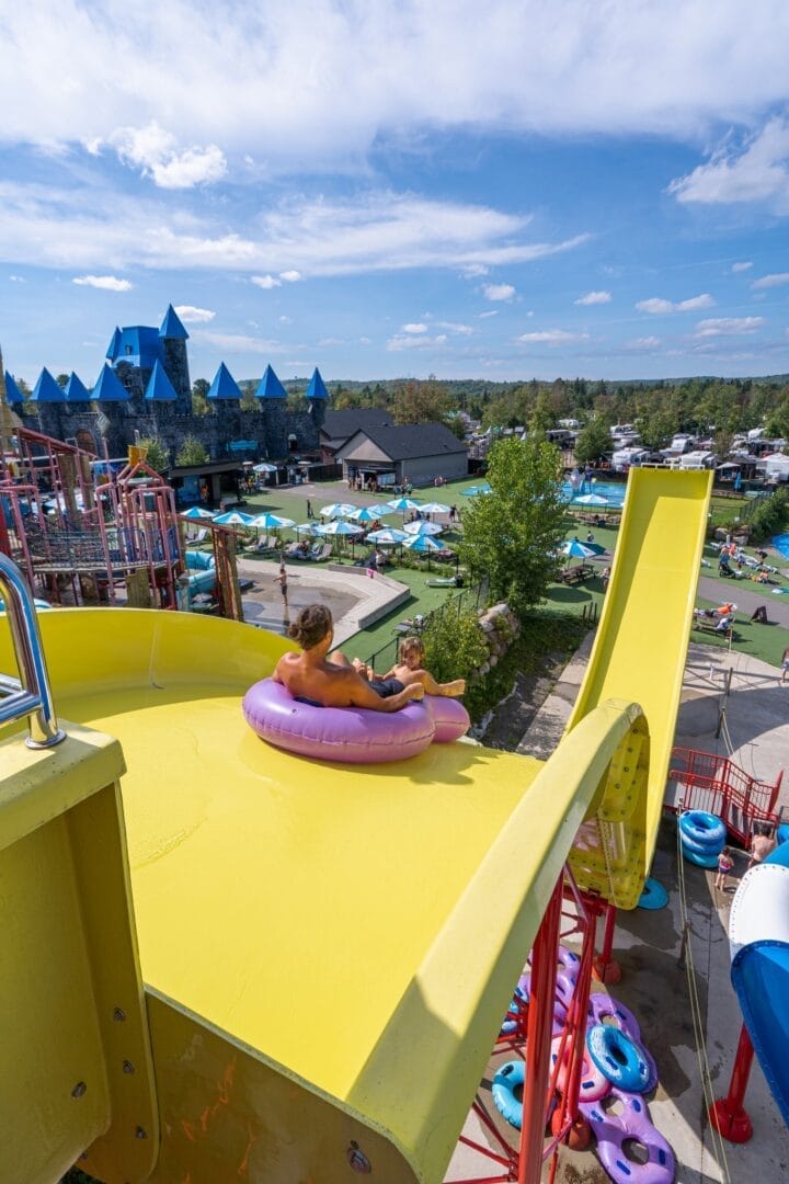 Glissades d'eau - Complexe Atlantide - Photos Water park Complexe Atlantide